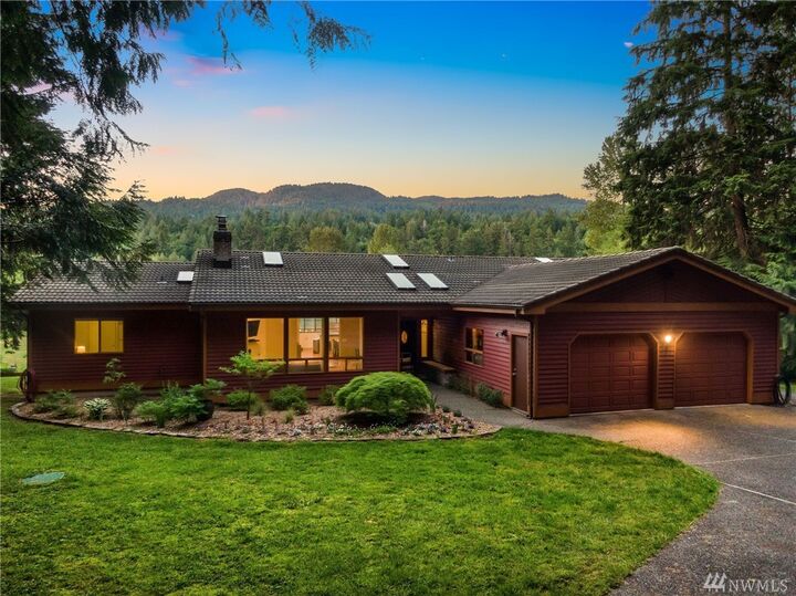3 bed Issaquah home for sale: 13337 202nd Ave SE, Issaquah, WA 98027