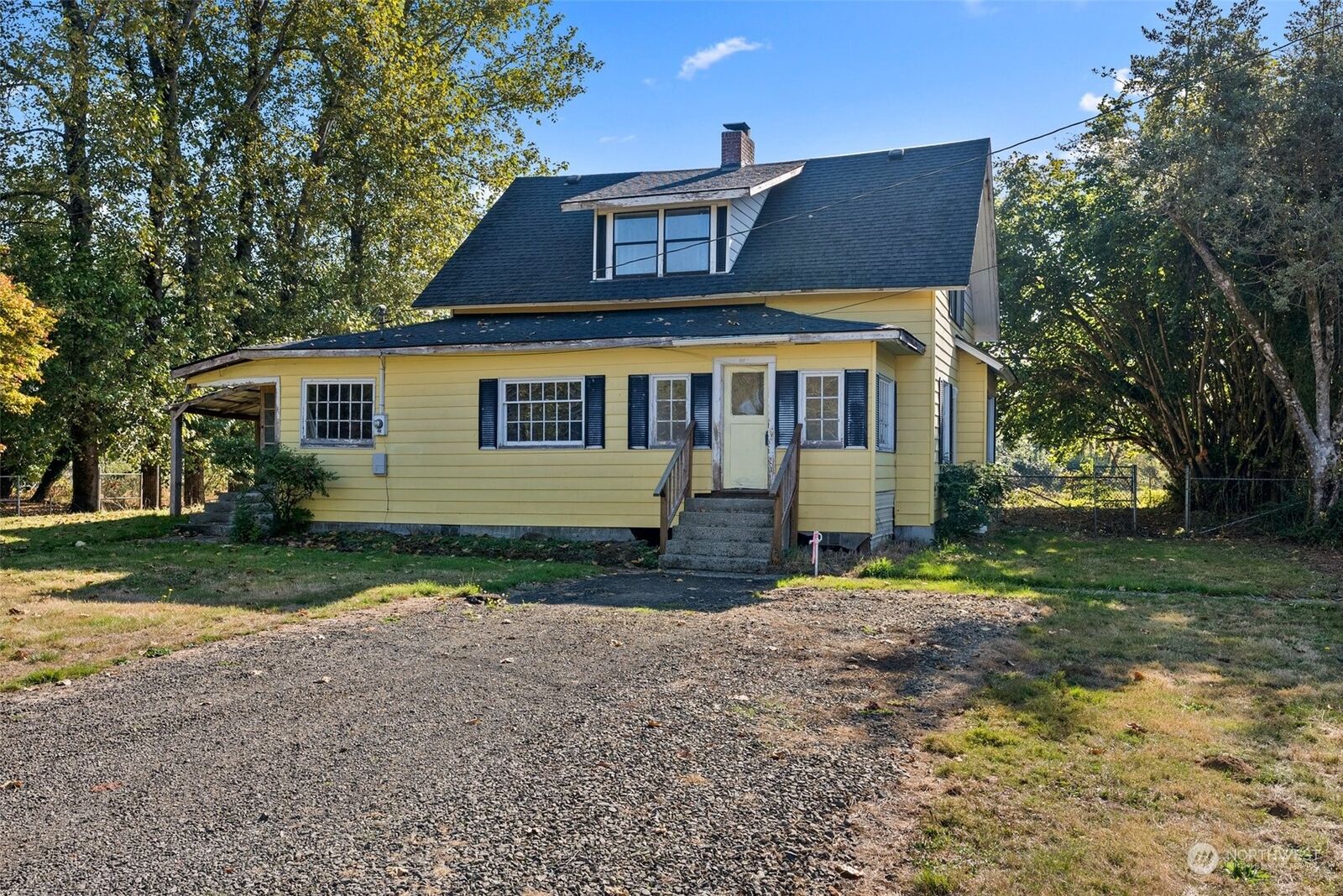 MLS#1944023: 1767 Heckard Road, Raymond, WA 98577