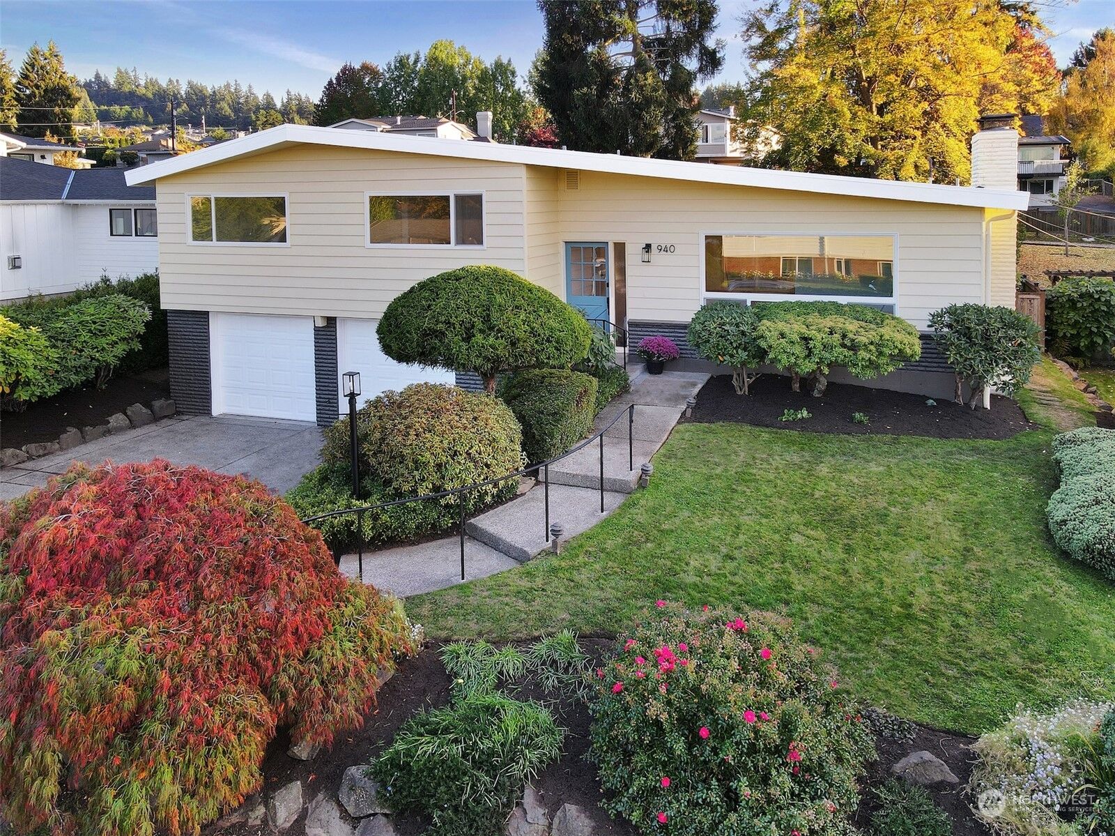 House for sale in Edmonds: 940 Carol Way, Edmonds, WA 98020