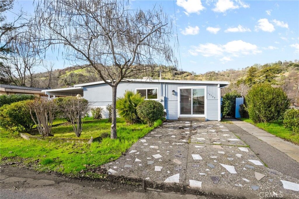 2 bed Clearlake Oaks home for sale: 12722 Shoreview Drive, Clearlake ...