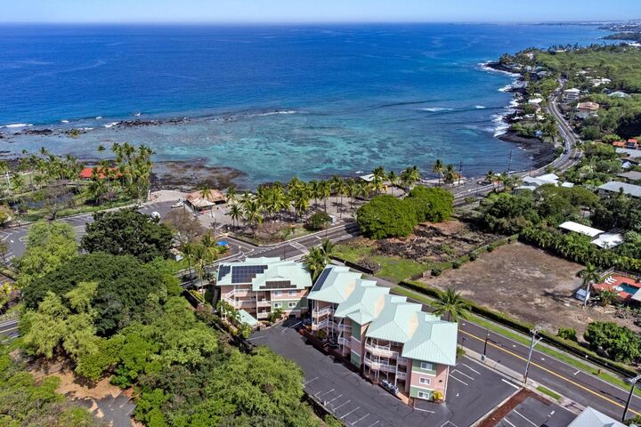 MLS#720941: 78-6721 Alii Dr 101, Kailua-Kona, HI 96740