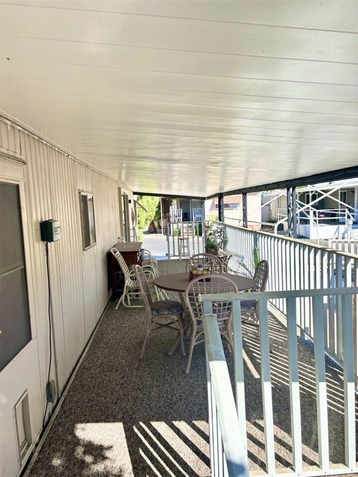 2 bed Cathedral City home for sale: 17 Arthur Drive, Cathedral City, CA 92234