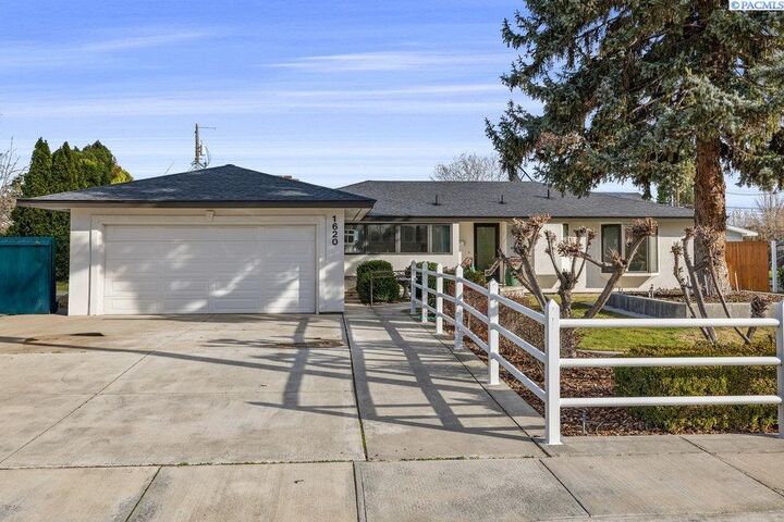 5 bed Richland home for sale: 1620 Goethals Dr., Richland, WA 99352