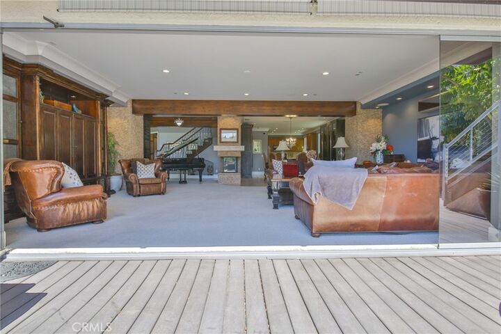 Home for sale in Aliso Viejo: 47 Solitaire Lane, Aliso Viejo, CA 92656