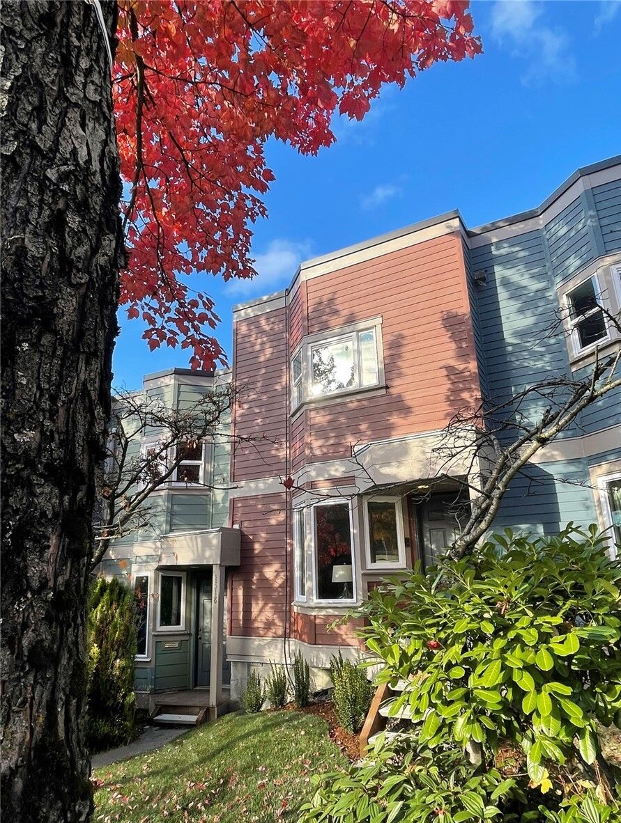 2 bed Seattle home for sale: 1520 E Yesler Way, Seattle, WA 98122